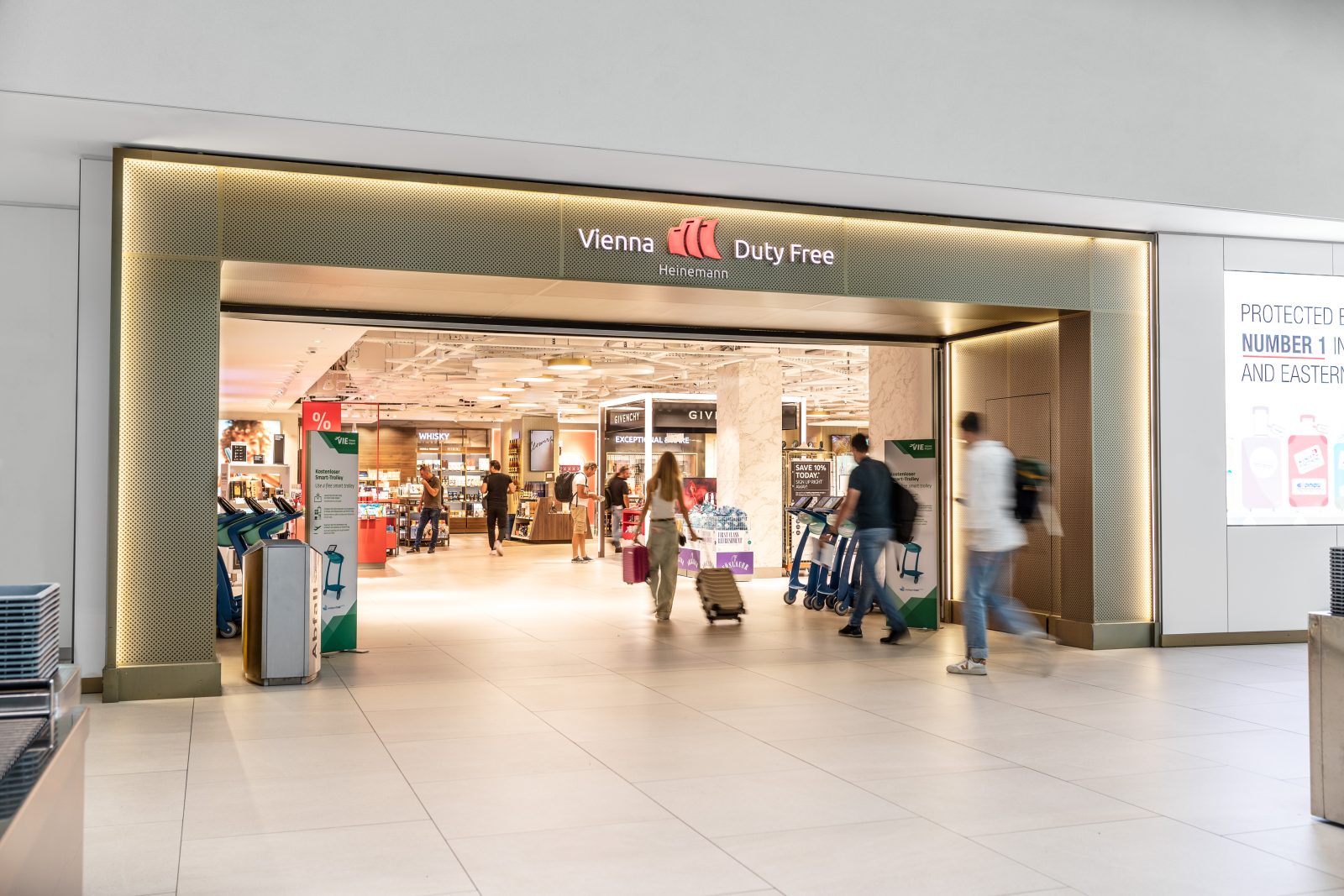 Gebr. Heinemann expands Main Shop Plaza at Vienna Airport T1