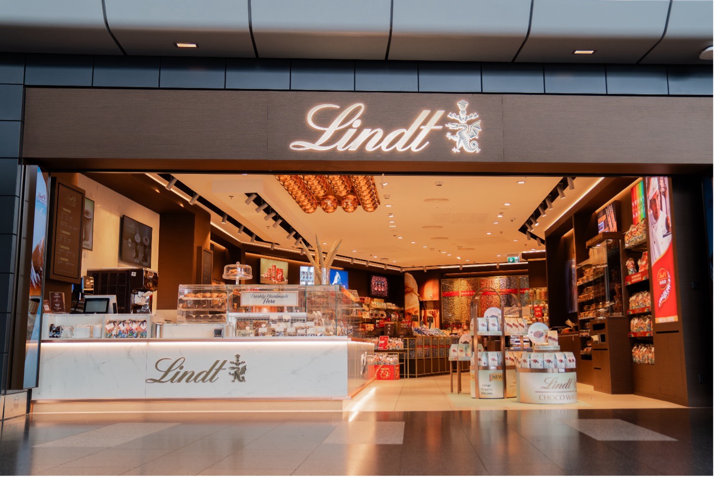 Lindt & Sprüngli upgrades Lindt Retail Boutique at Zurich Airport