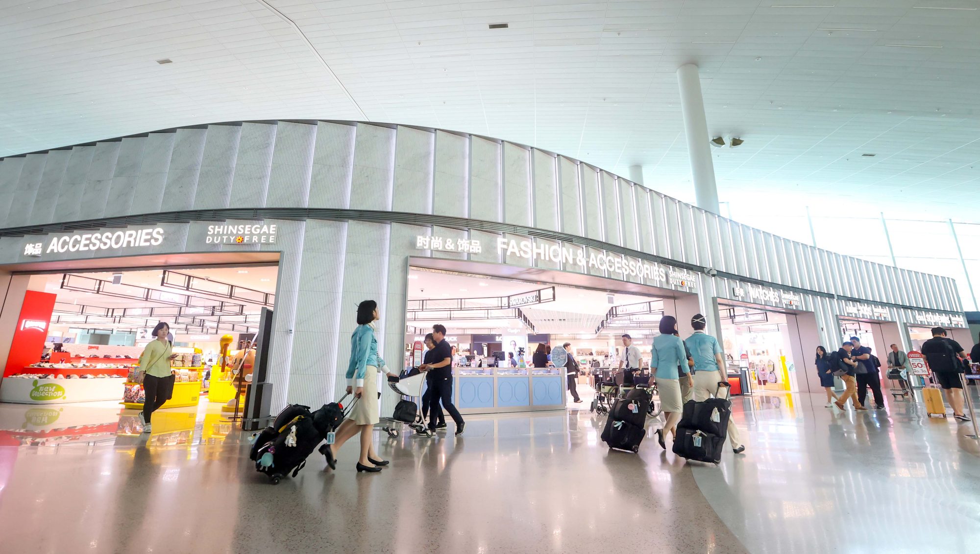 Shinsegae Duty Free unveils new fashion and beauty zone at Incheon ...