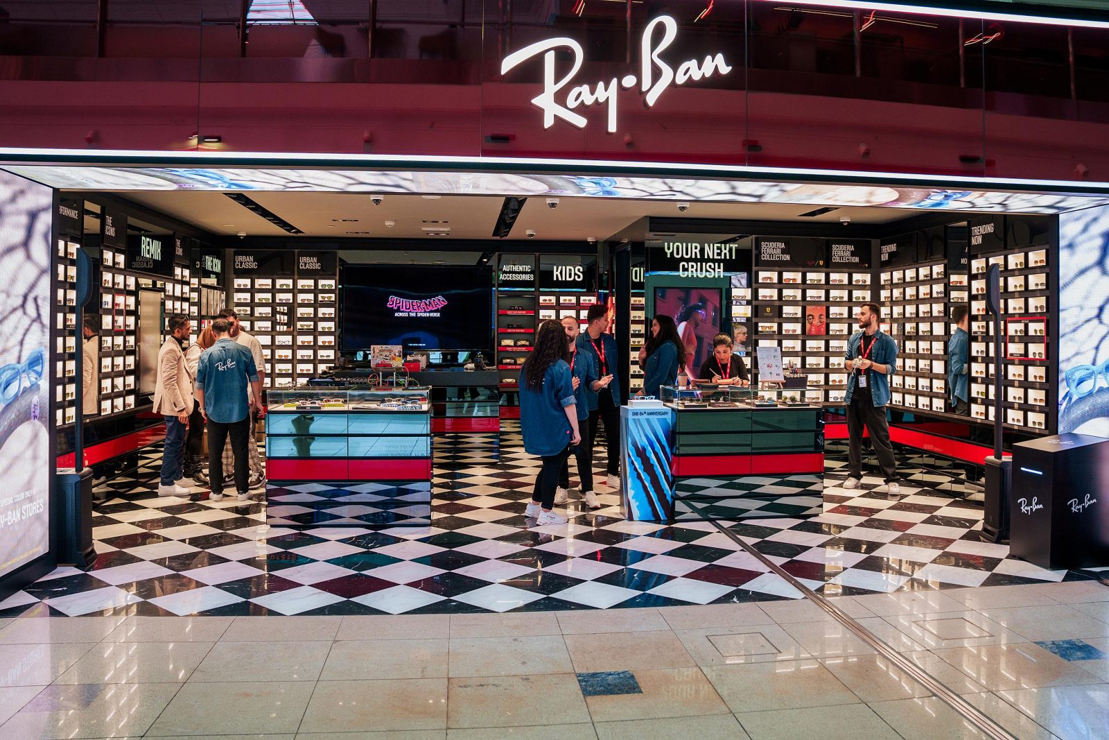 Ray-Ban opens first Dubai International Airport T3 store