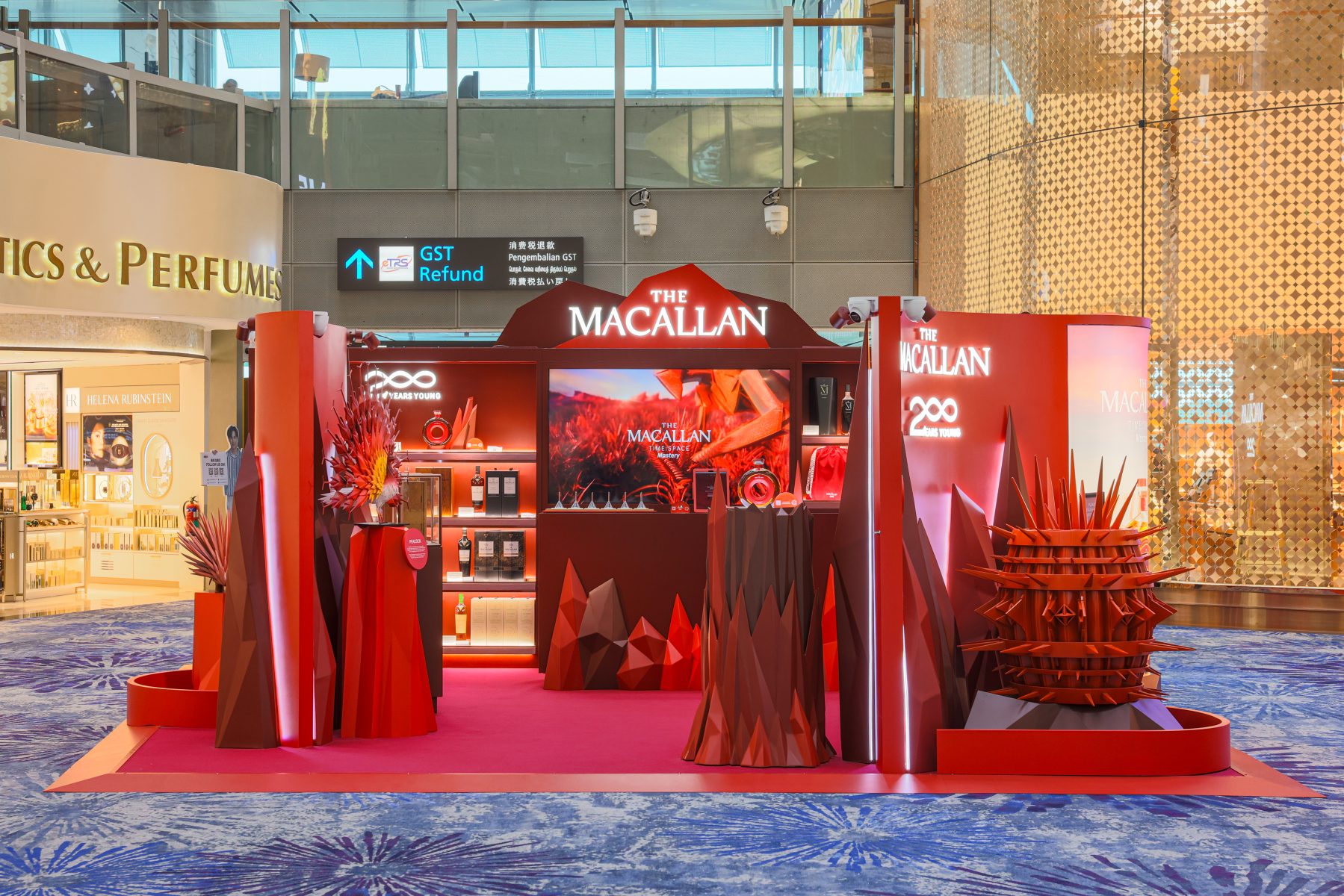 The Macallan features TIME : SPACE Collection pop-up at Changi Airport T3