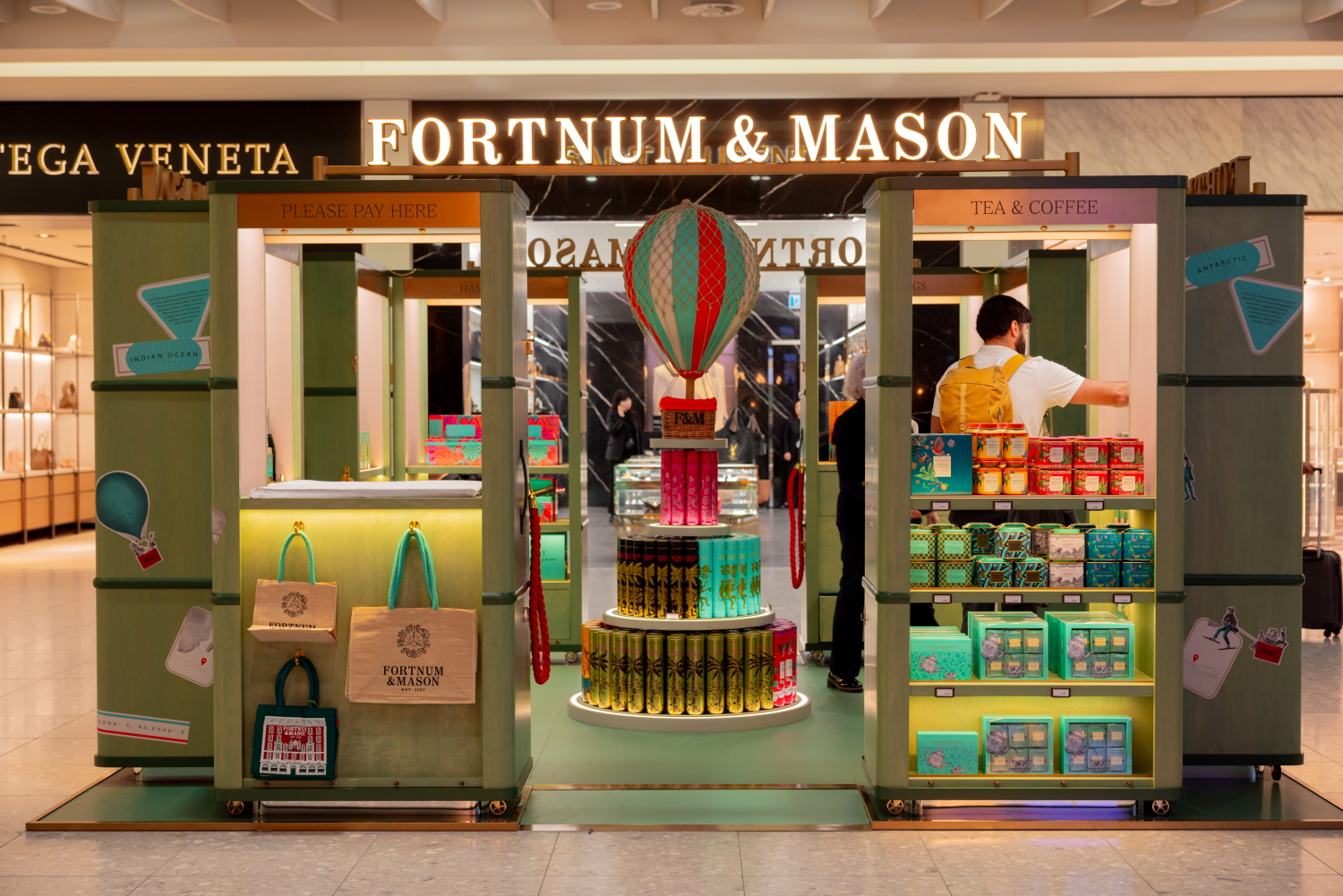Fortnum & Mason pop-up delights at London Heathrow T4