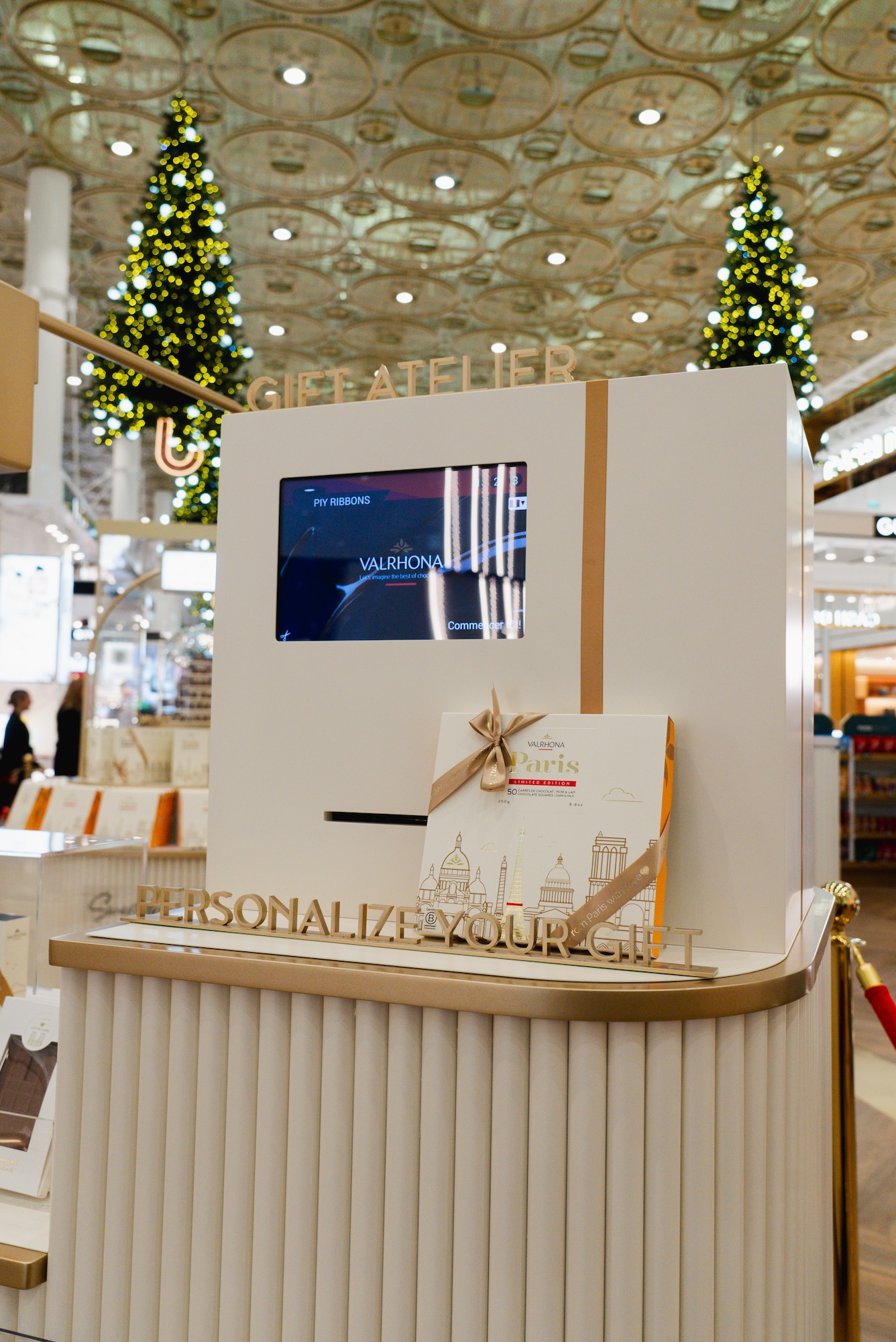 Valrhona Paris CDG pop-up pays homage to Notre-Dame reopening