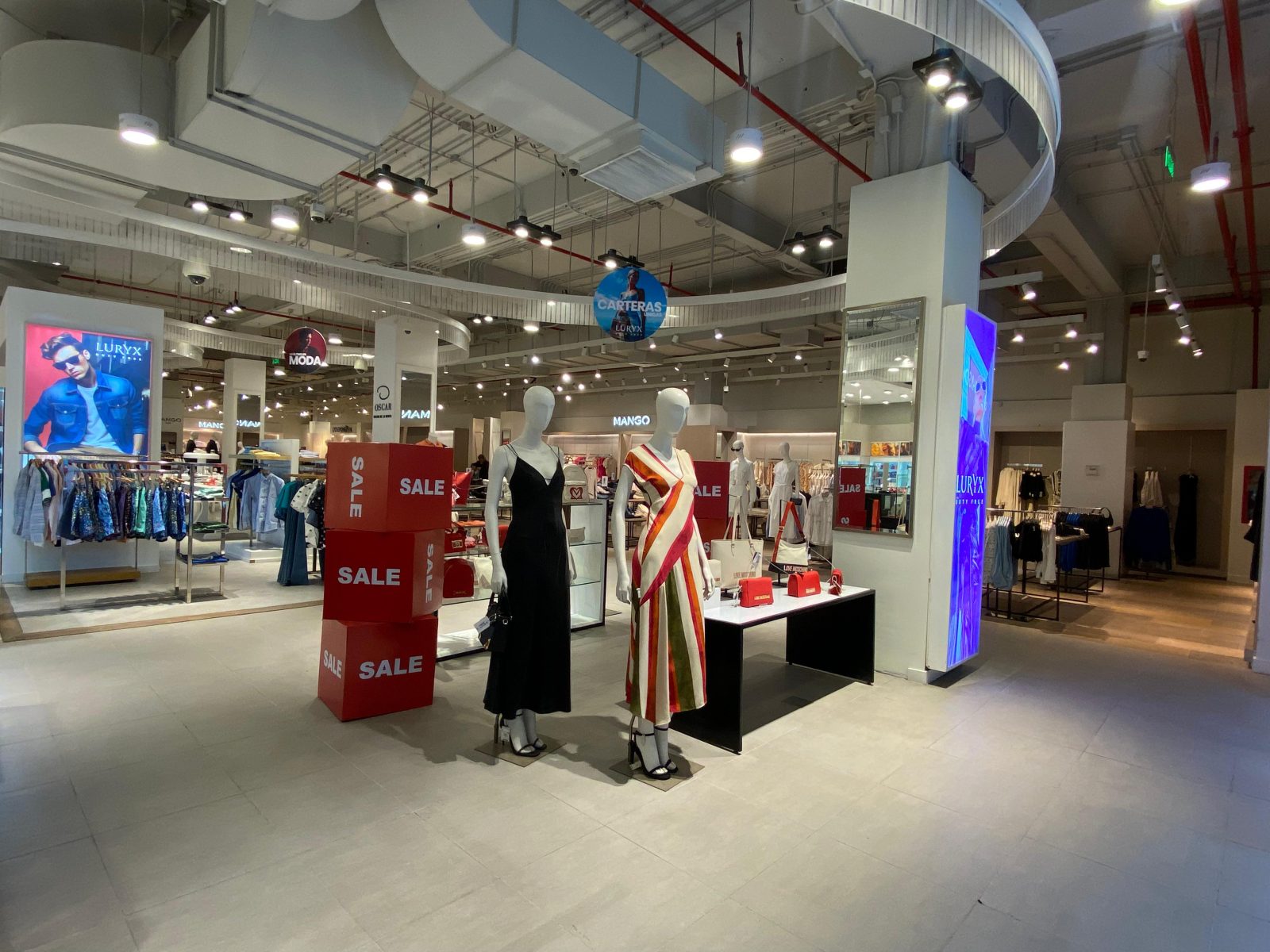 Top Brands announces Mega Shopping store acquisition