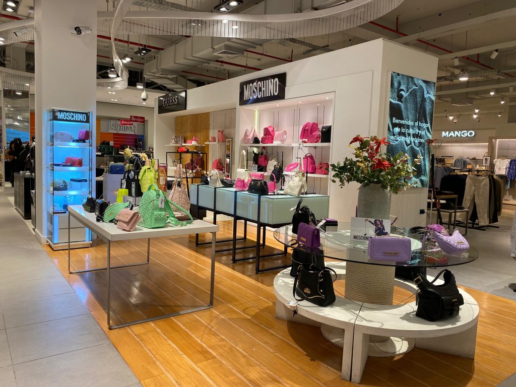 Top Brands announces Mega Shopping store acquisition