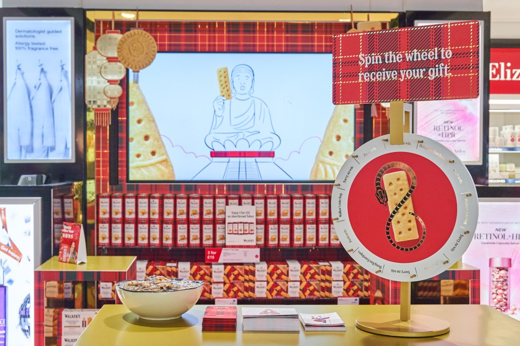 Walker’s Shortbread launches Christmas campaign with Andy Murray in UK ...