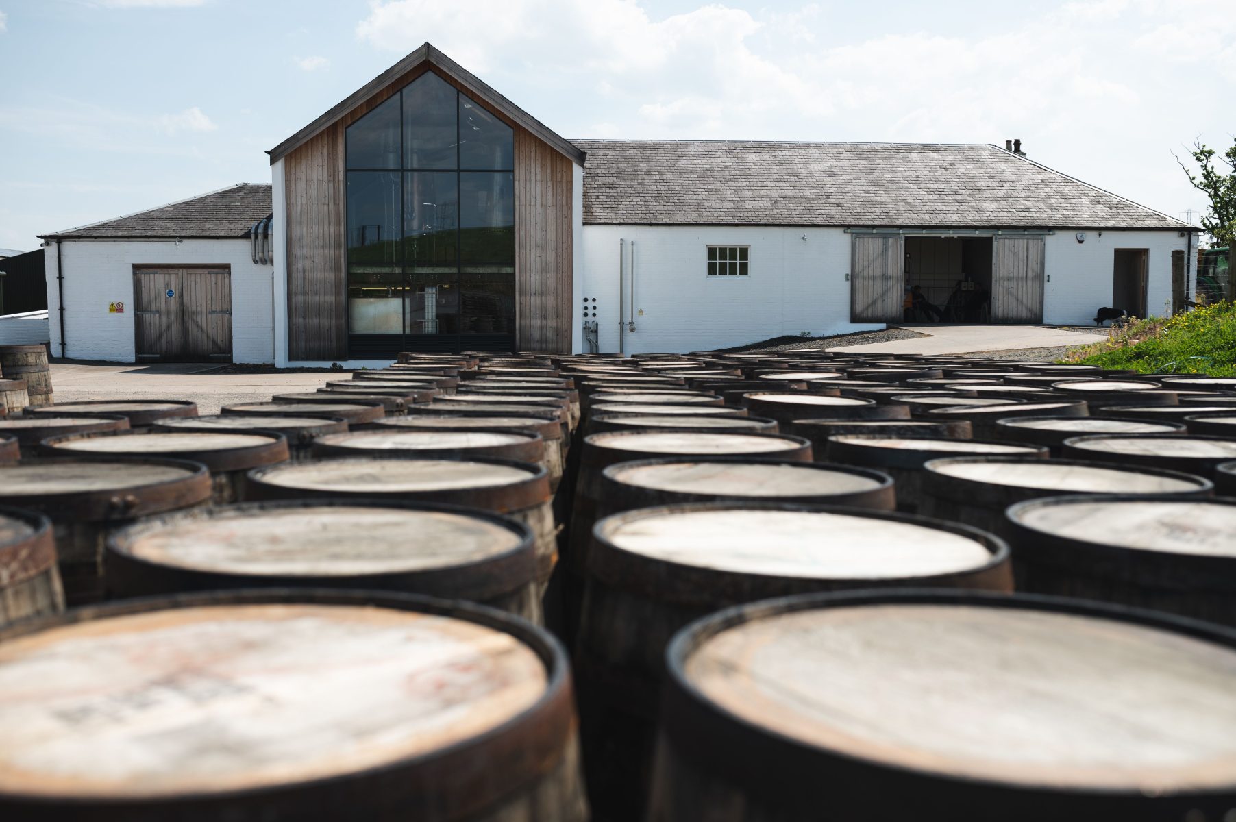 Lochlea appoints SipWell Brands as global travel retail distributor