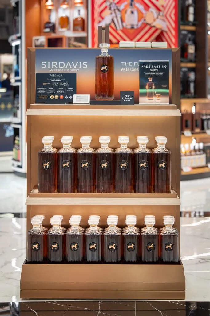 SirDavis American Whisky debuts in travel retail APAC at Changi Airport