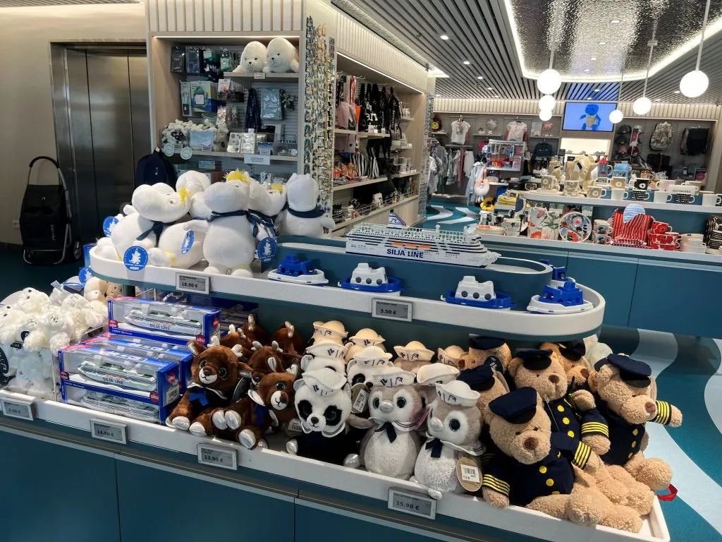 Tallink officially unveils renovation onboard Baltic Princess