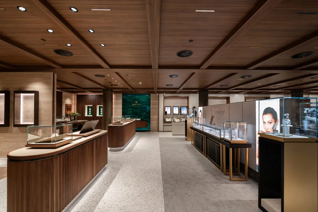 Gassan opens multi-brand boutique at Amsterdam Schiphol