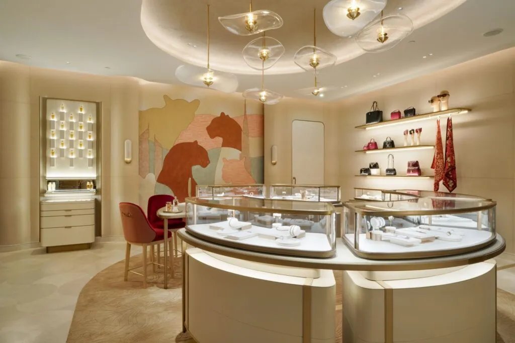 Cartier welcomes opening of second boutique with Dubai Duty Free