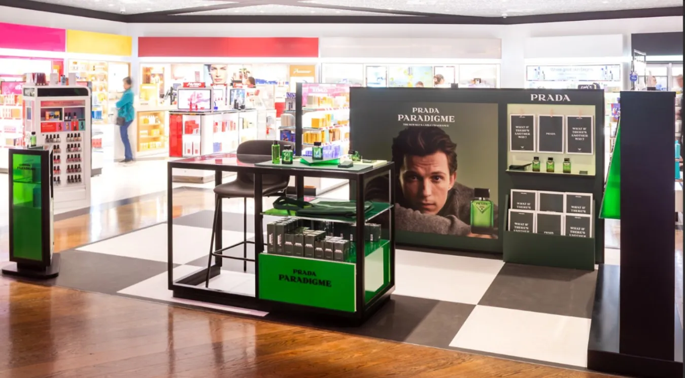 L’Oréal rolls out landmark, multi-airport campaign for Prada Paradigme
