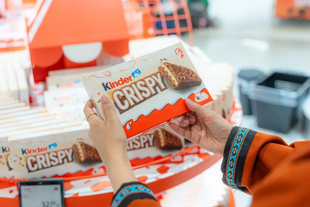Ferrero Travel Market and Gebr. Heinemann debut Kinder Crispy in GTR at ...