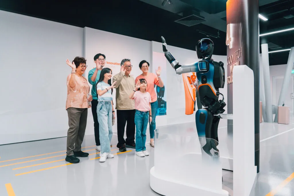 T5 In the Making exhibition showcases Changi Airport's new terminal ...