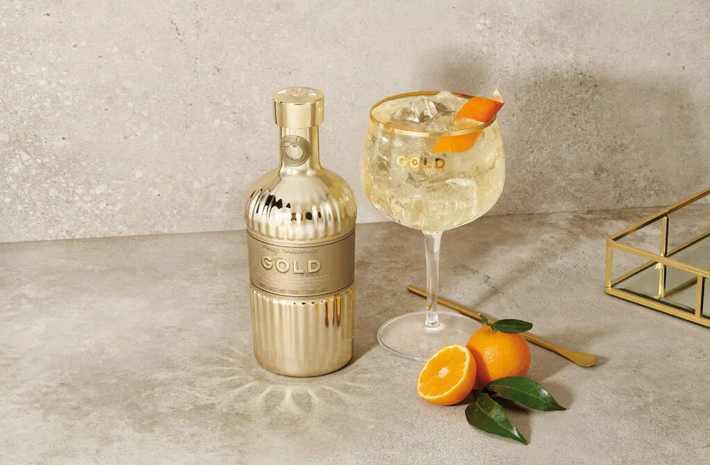 Osborne marks Lunar New Year celebrations with Gold Gin activation at KLIA