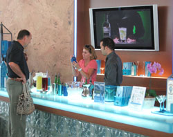 Ammex Detroit Duty Free exhibits Bombay Sapphire competition winners